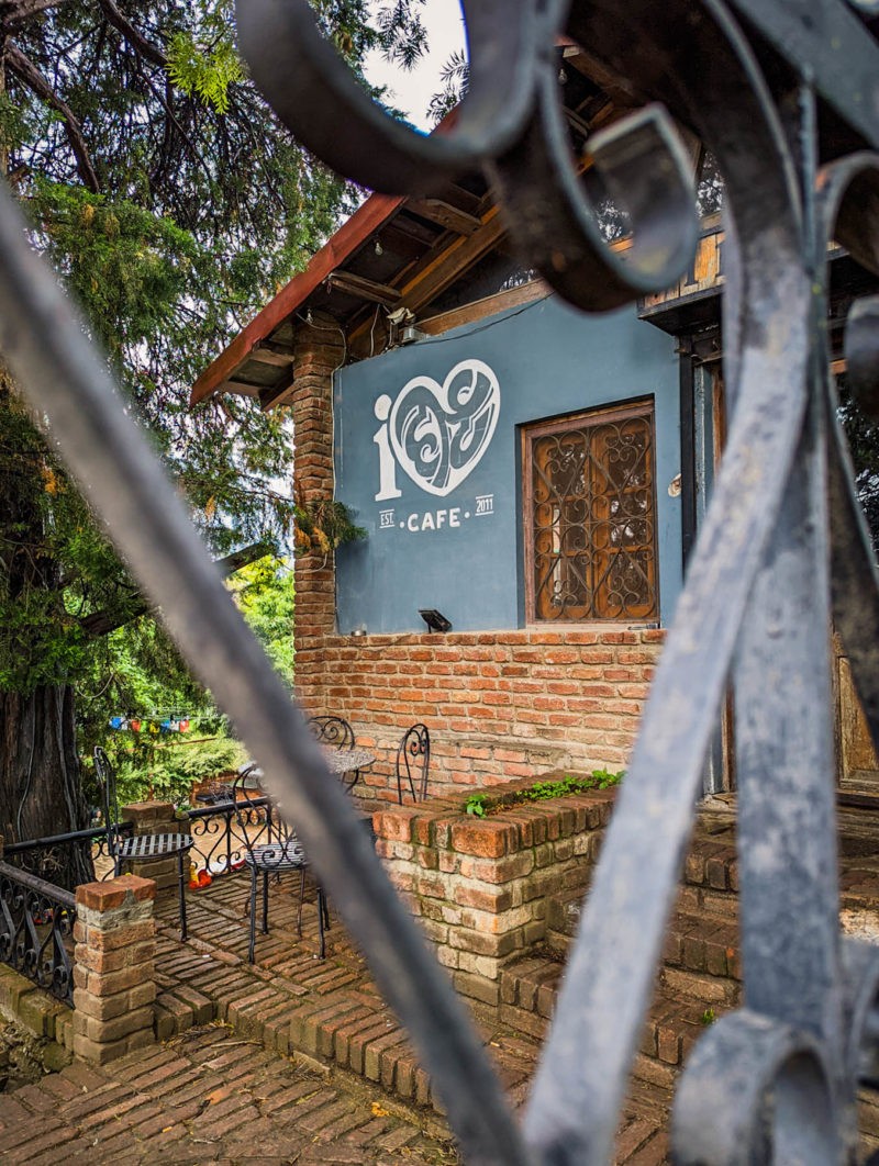 iHeart Cafe, Bhimtal, Uttarakhand - Naina.co