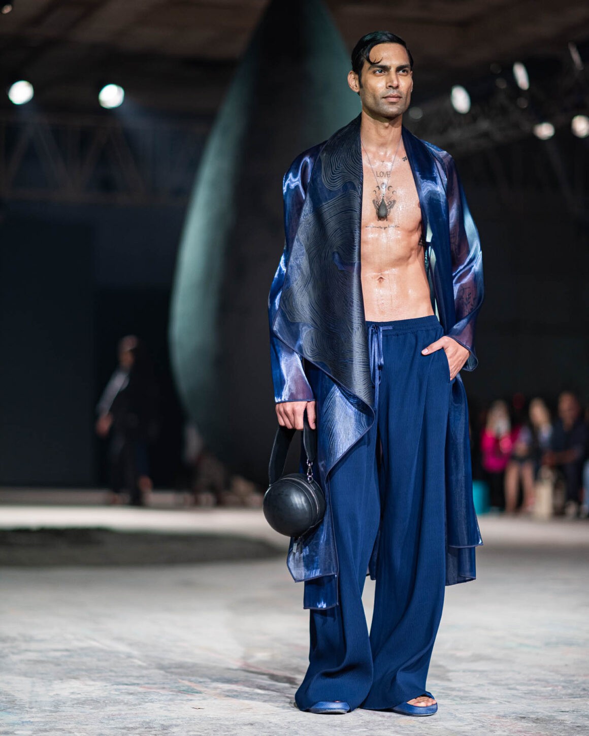 Amit Aggarwal, Lakme Fashion Week with FDCI, Day Three Finale - Naina.co